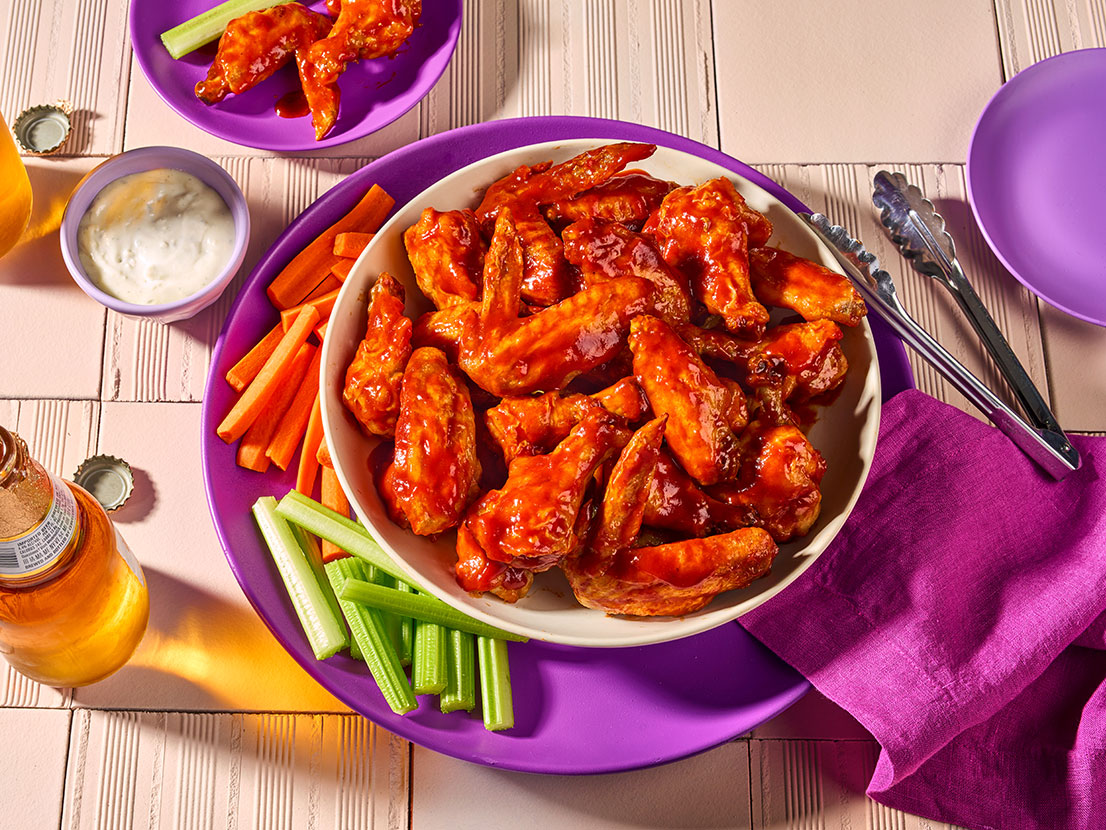 Hot Honey Chipotle Air Fryer Wings | Pace® Sauces