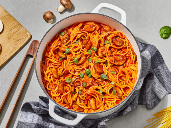 Easy Spaghetti & Meatballs with Prego® Italian Sauce | Prego® Sauces