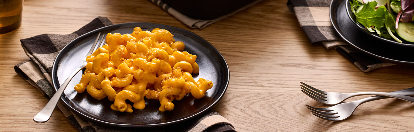 Baked Mac & Cheese | Prego® Sauces