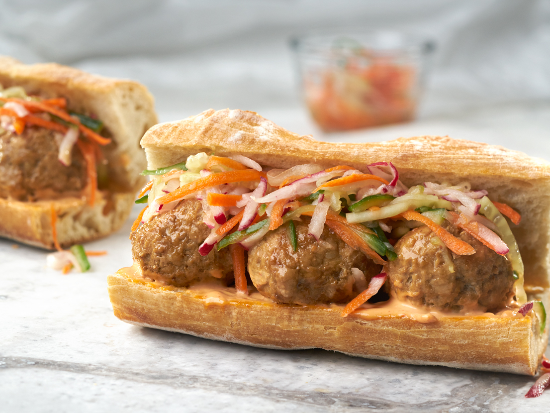 Kansas City-Style Pulled Pork Sliders - Swanson