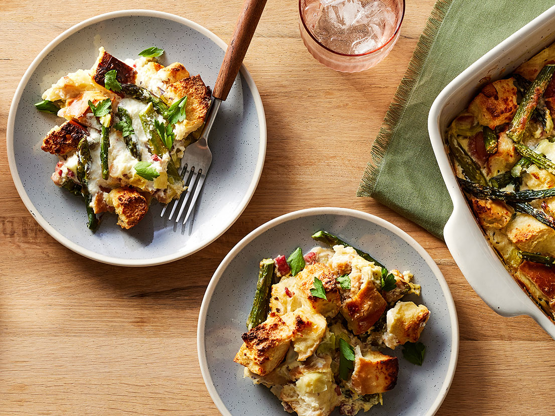 Asparagus Strata with Goat Cheese and Pancetta | Campbell's®